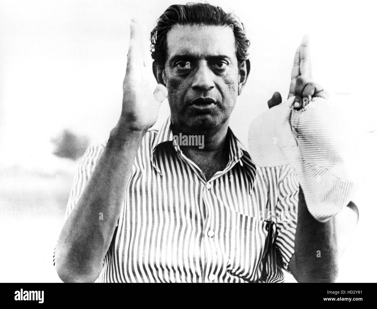 SATYAJIT RAY, 1960s Stock Photo - Alamy