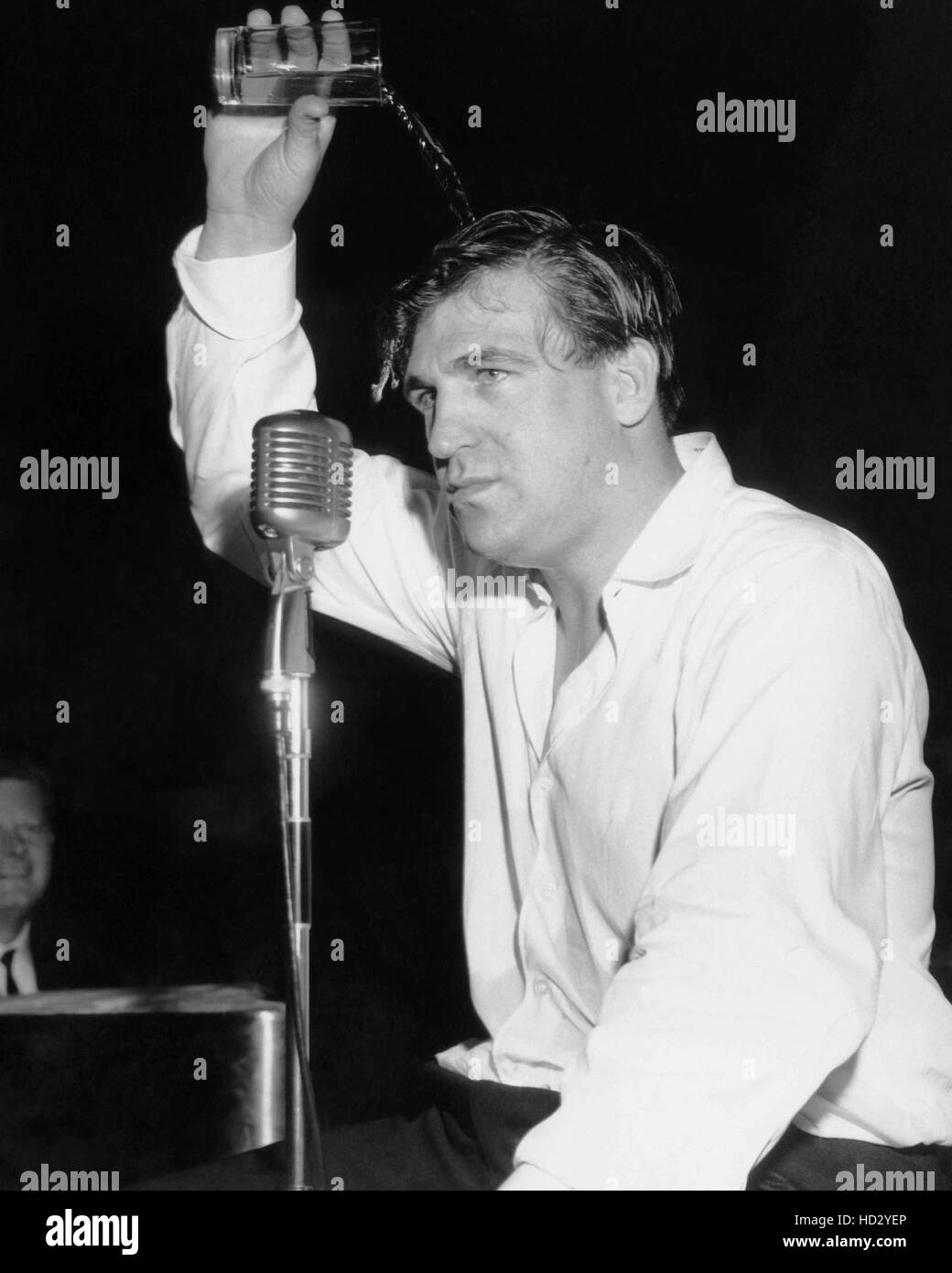 Comedian Shecky Greene, in performance, ca. mid-1950s Stock Photo - Alamy