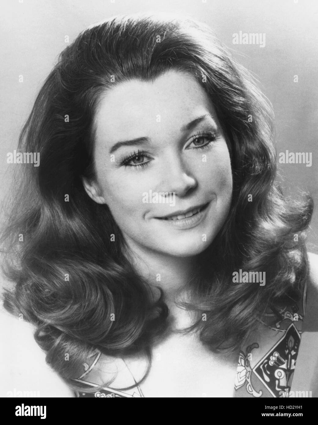 Shirley MacLaine, 1970s Stock Photo - Alamy