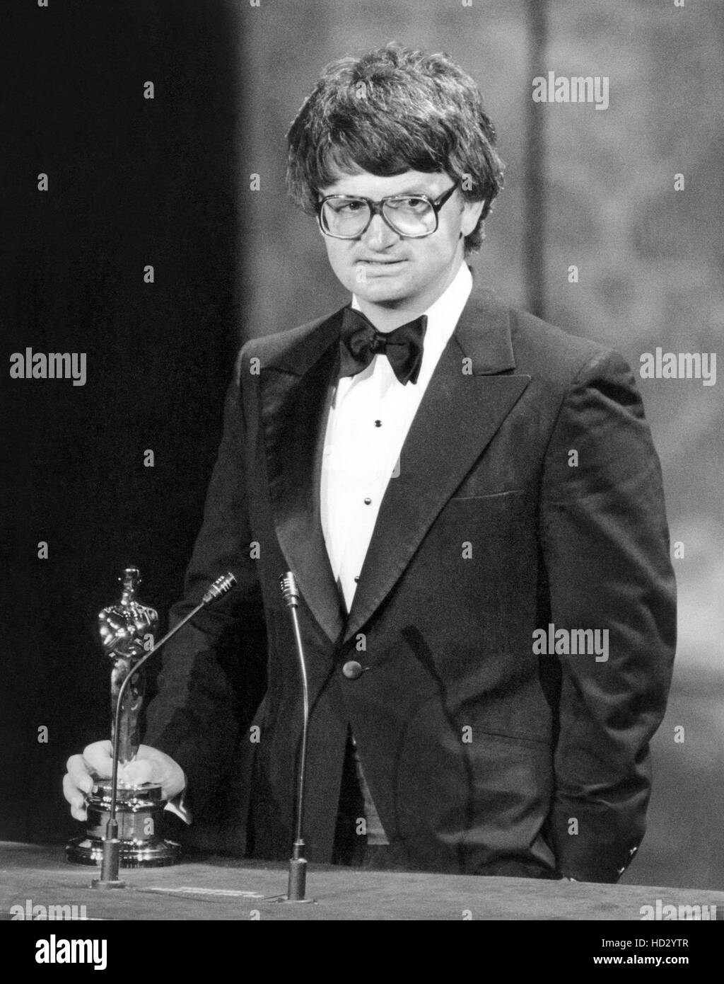 Steve Tesich accepting his Best Screenplay Academy Award for BREAKING ...