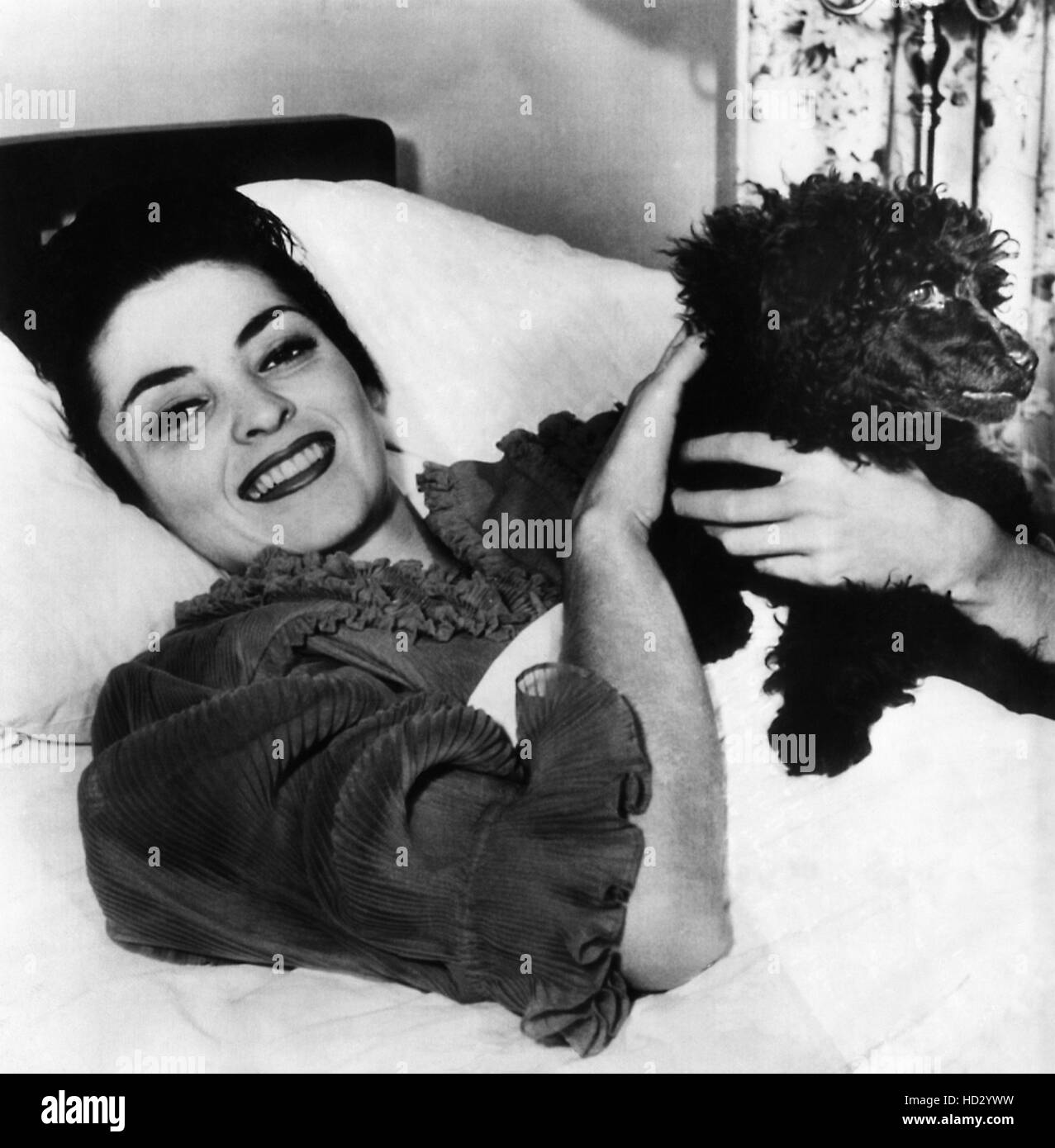 Suzan Ball, after having her right leg amputated, February 1954 Stock ...
