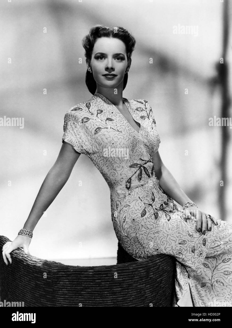 Susan peters 1945 hi-res stock photography and images - Alamy