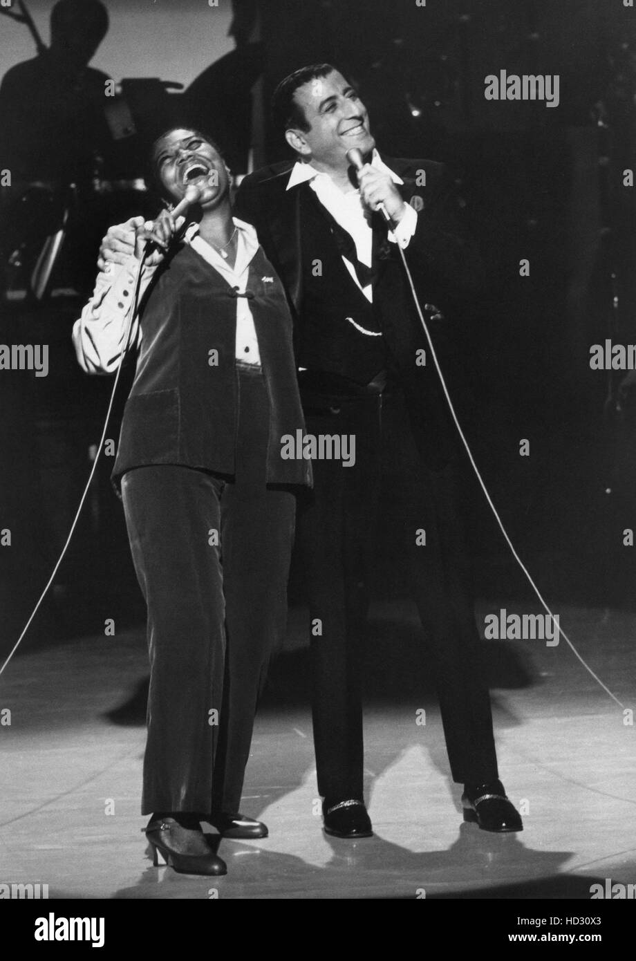 THE PEARL BAILEY SHOW, Pearl Bailey, Tony Bennett, 1971 Stock Photo - Alamy