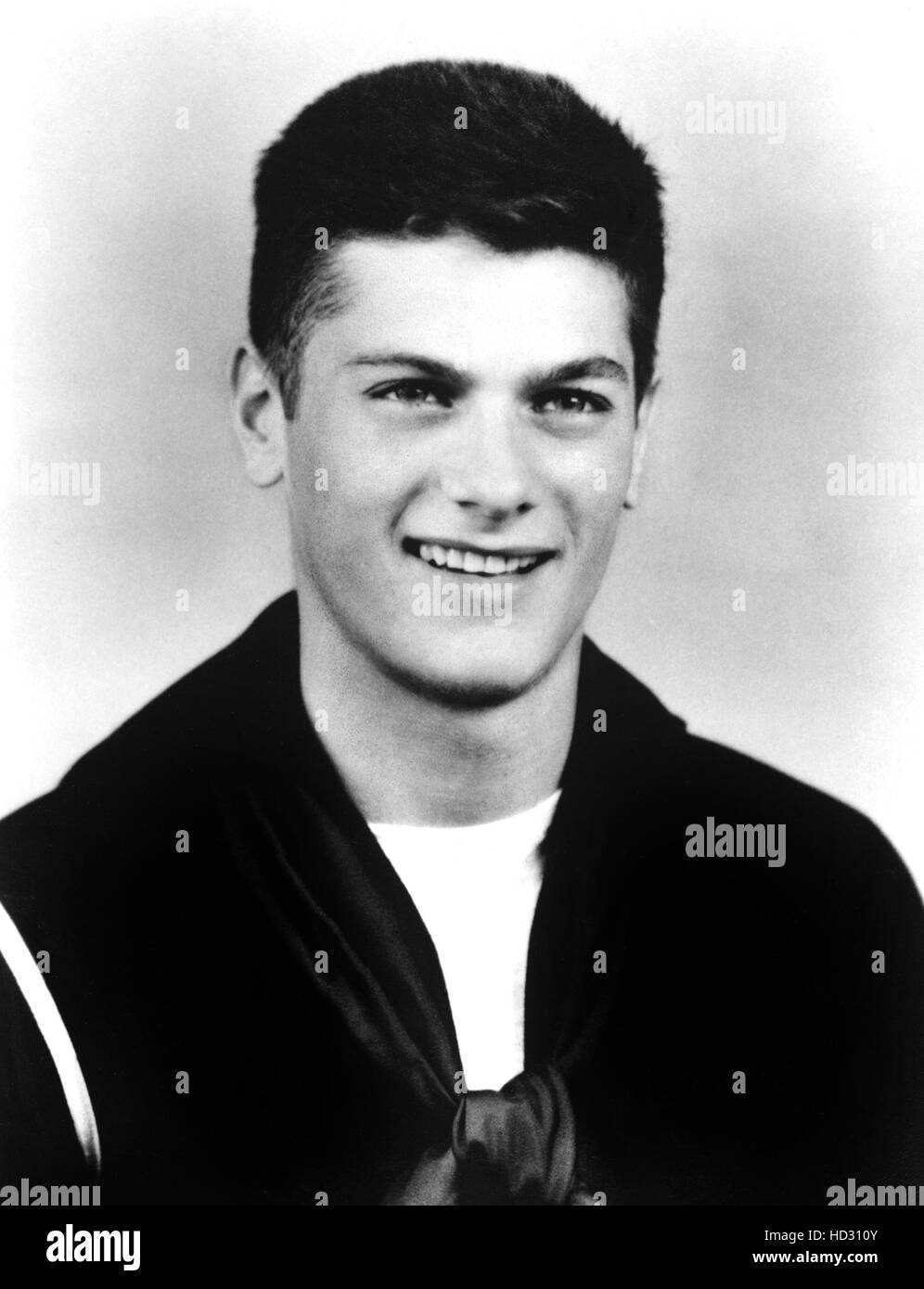 TONY CURTIS, portrait circa 1943 Stock Photo - Alamy