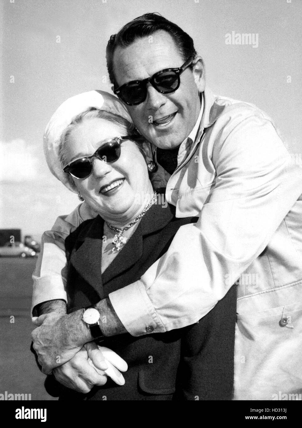Mary Pickford, William Holden at Wilson Airport in Nairobi, Kenya, 4/14 ...