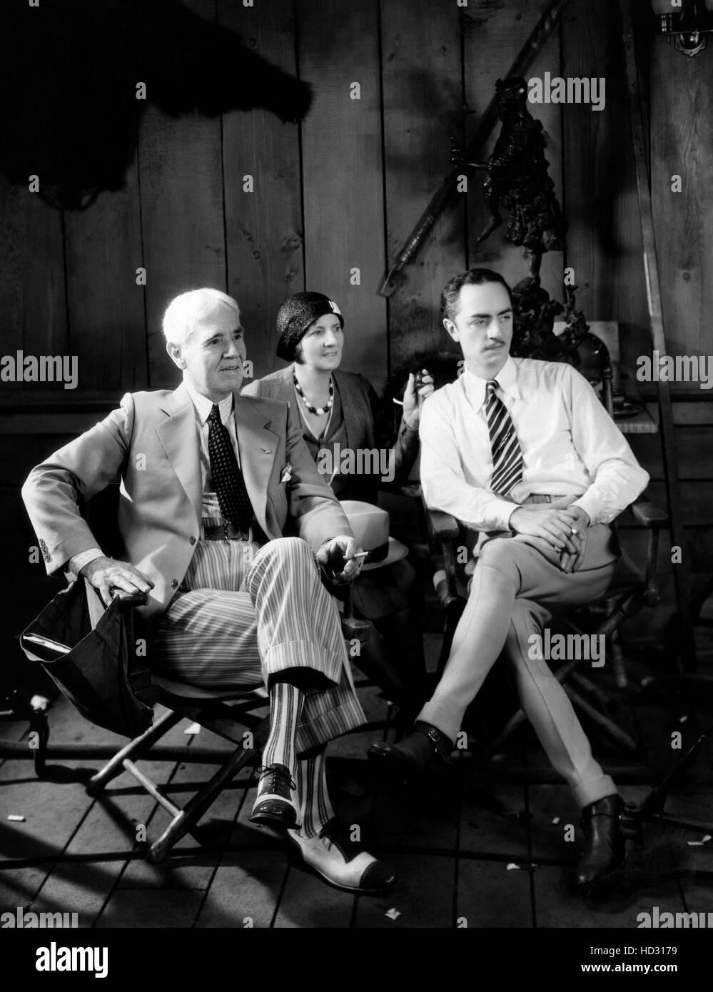 William Powell visiting with his parents while filming High Pressure at ...
