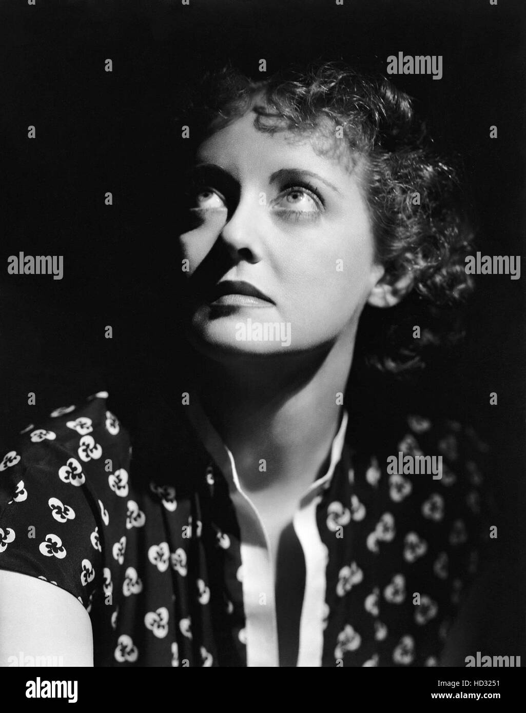 Bette Davis, Warner Bros. portrait, circa 1936 Stock Photo - Alamy