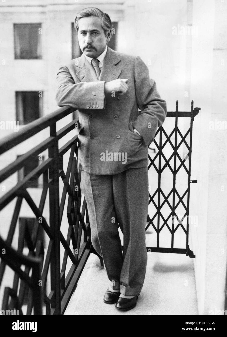 Josef von Sternberg, 1930s Stock Photo - Alamy