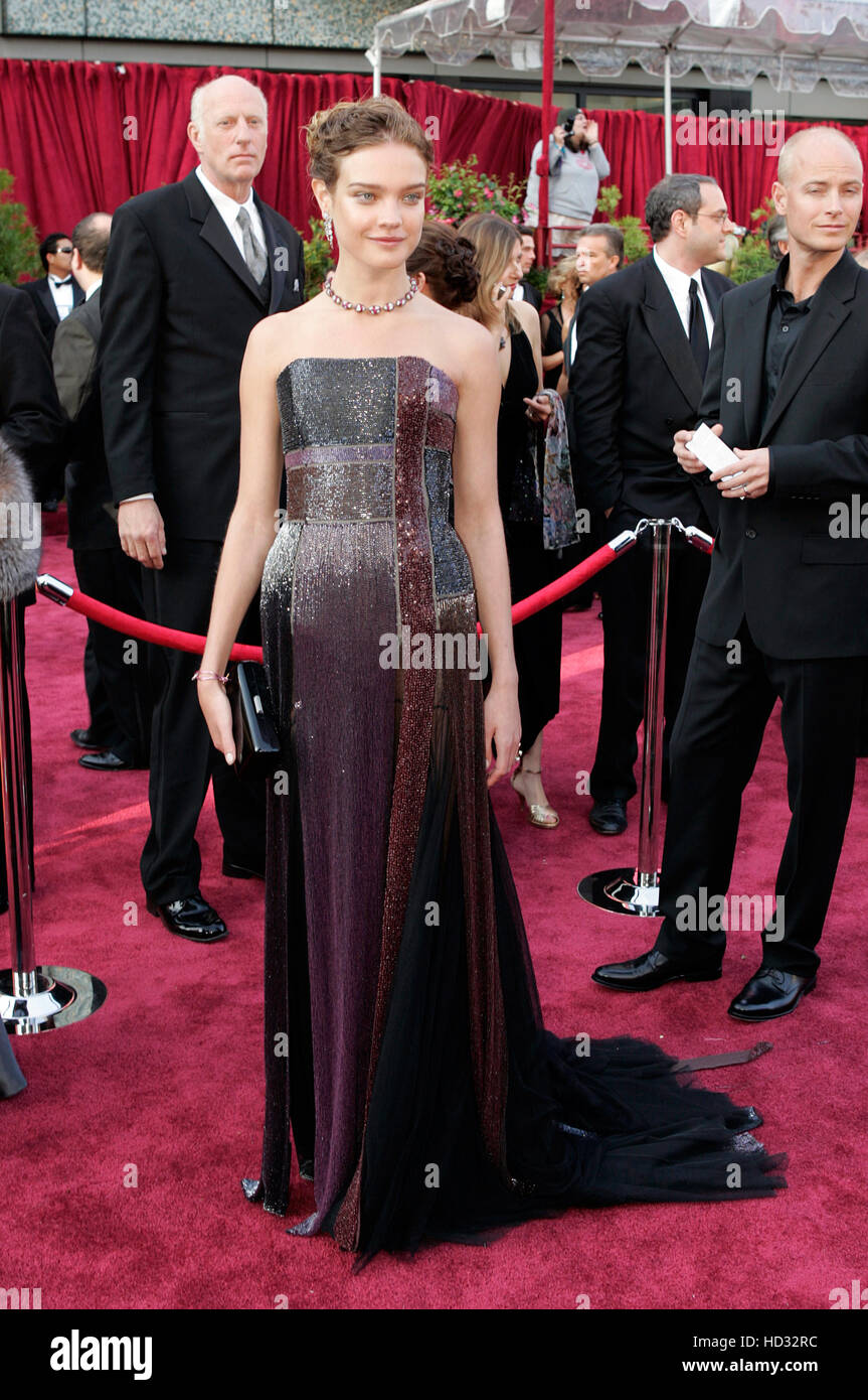 Natalia Vodianova on the red carpet at the 77th Annual Academy Awards ...