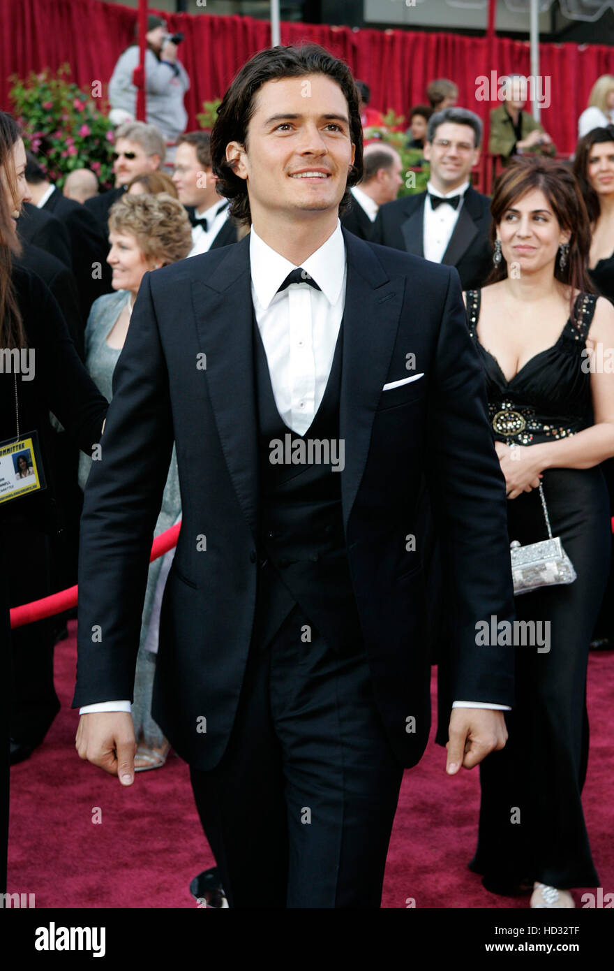 Orlando Bloom on the red carpet at the 77th Annual Academy Awards, Los ...