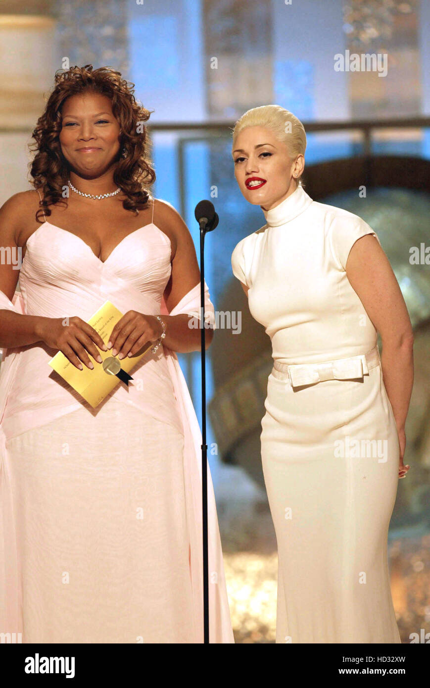 Queen Latifah and Gwen Stefani at GOLDEN GLOBE AWARDS, LA, CA 1/25/2004 ...