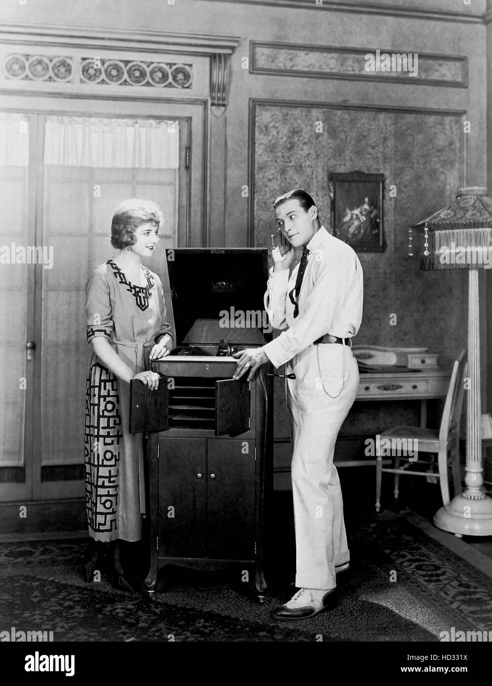 Alice Terry and Rudolph Valentino, circa 1921 Stock Photo - Alamy