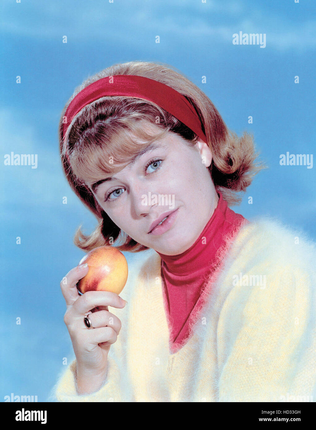 PATTY DUKE around the time of THE PATTY DUKE SHOW, c. 1964 Stock Photo ...