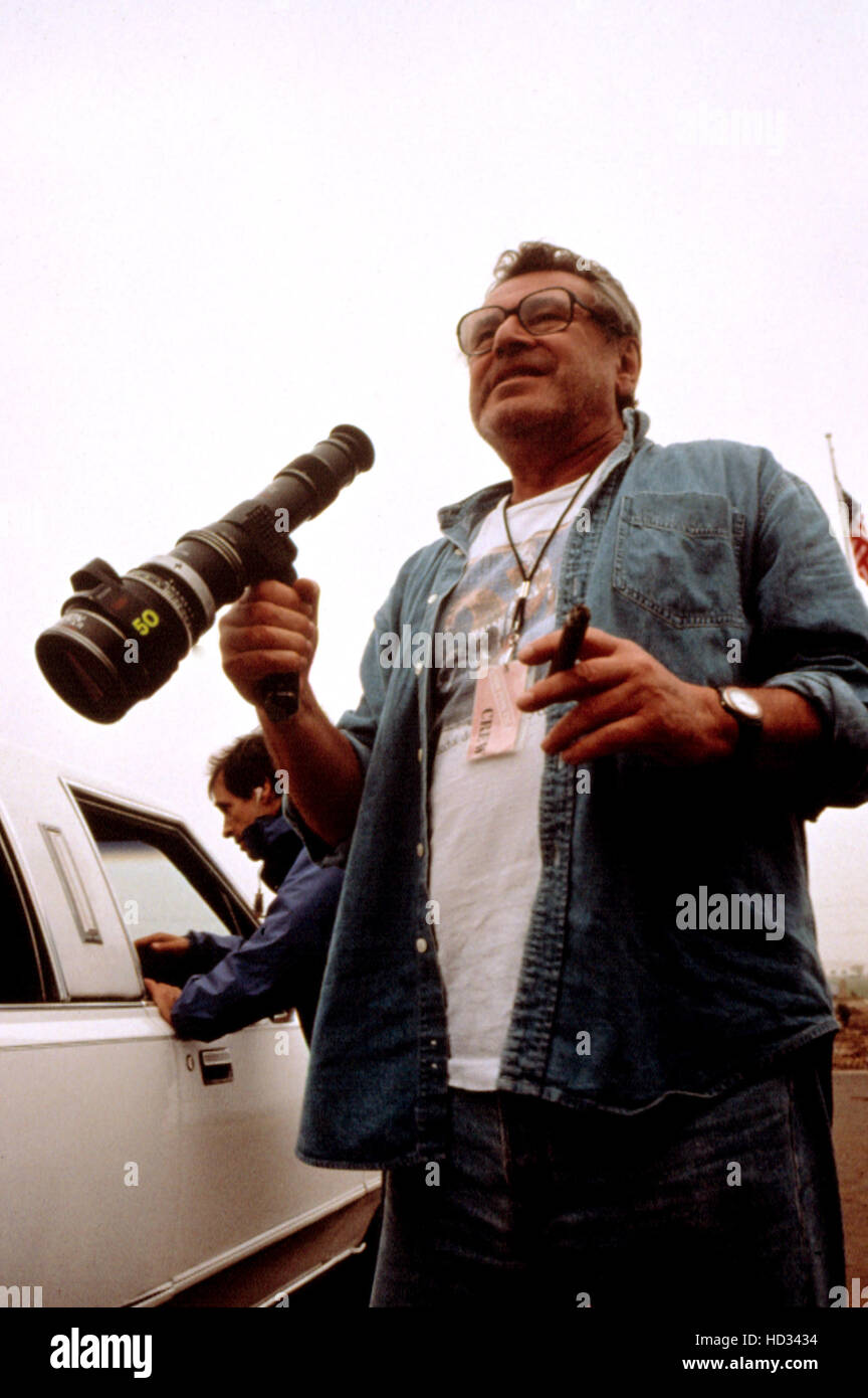 MILOS FORMAN, on the set of THE PEOPLE VS. LARRY FLYNT, 1996 Stock ...