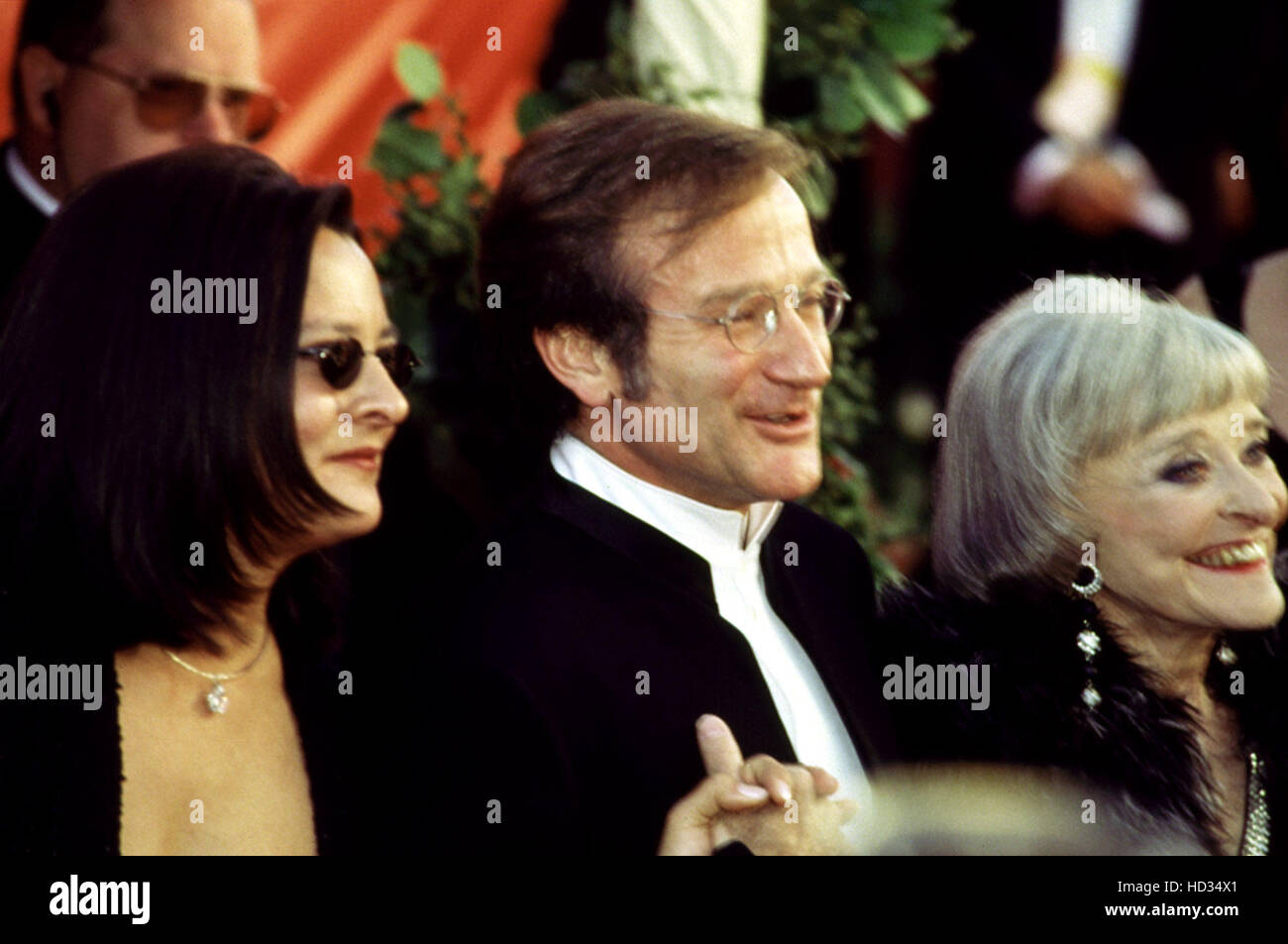 MARSHA WILLIAMS with husband ROBIN WILLIAMS and his mother at 1998 ...