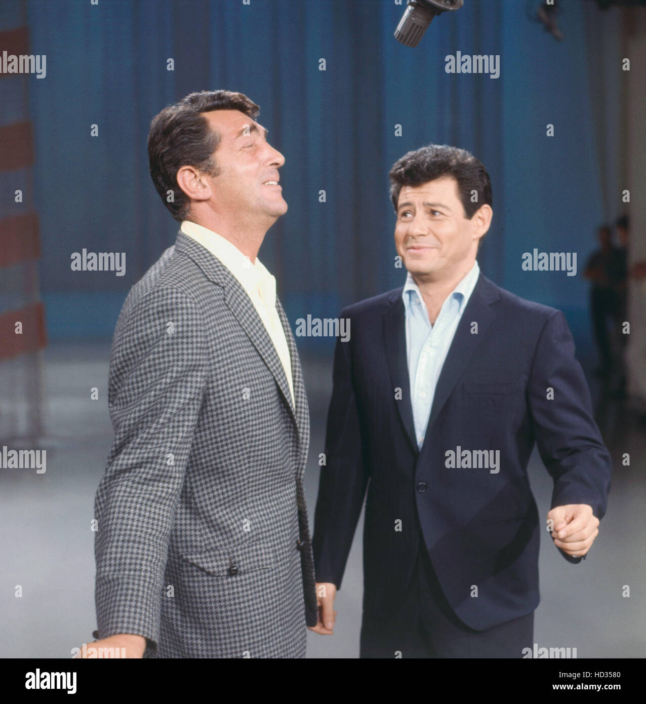 THE DEAN MARTIN SHOW, from left: Dean Martin, Eddie Fisher, 1965-74 ...