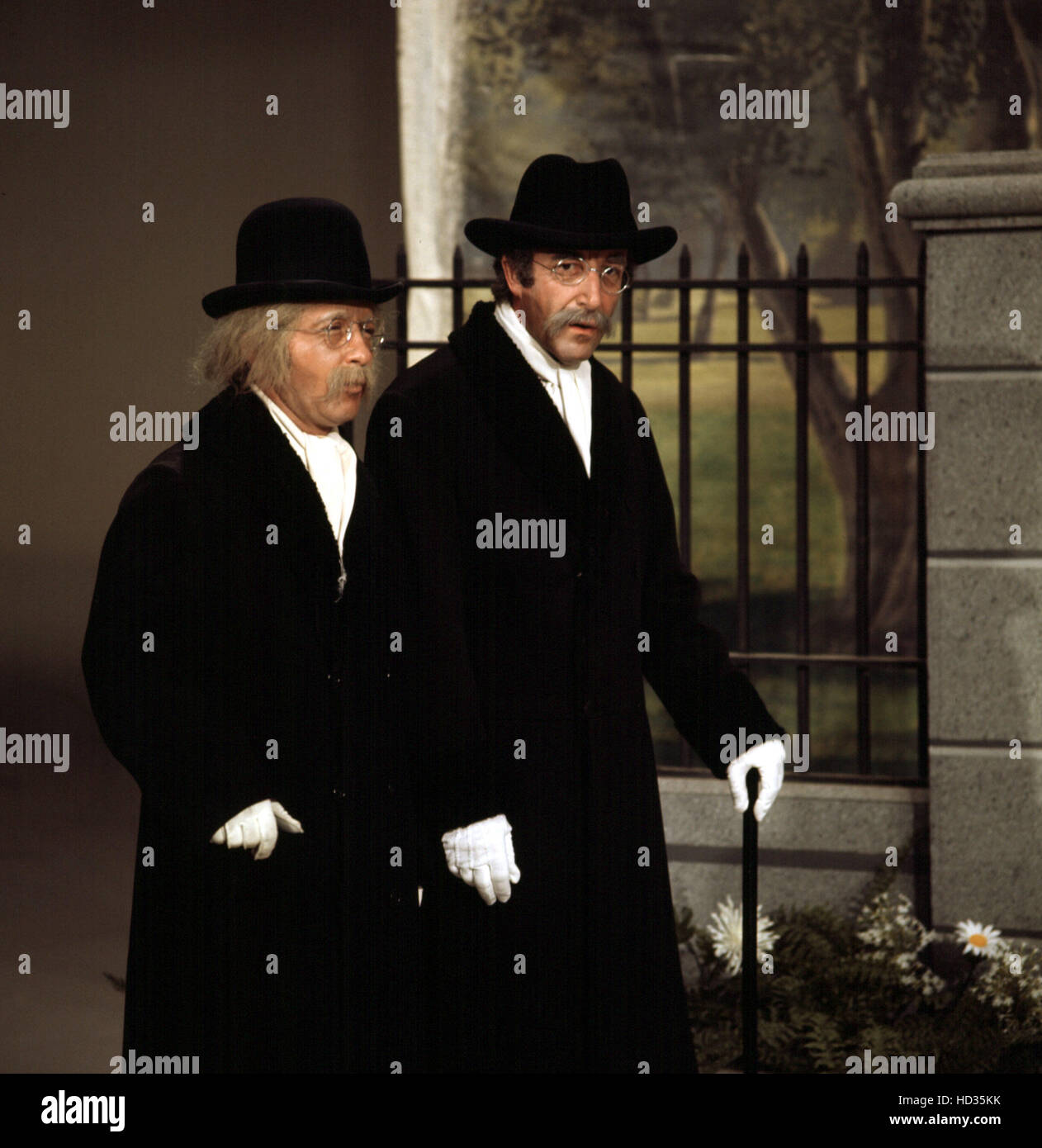 ROWAN AND MARTIN'S LAUGH-IN, Arte Johnson, Peter Sellers, 9/15/69 Stock ...