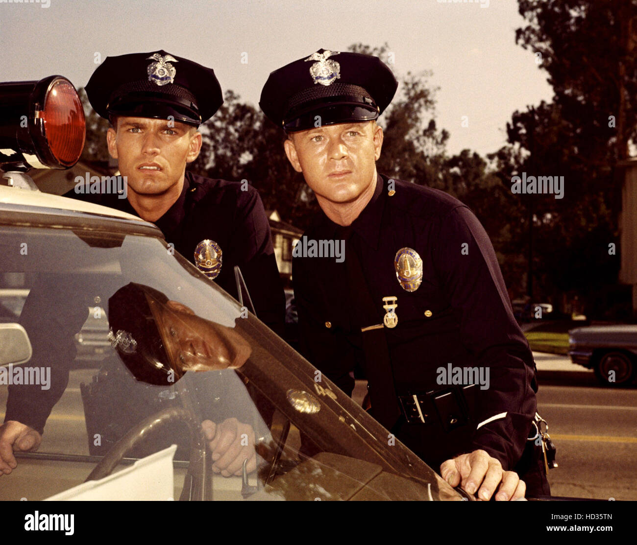 ADAM 12, Kent McCord, Martin Milner, 1968-1975 Stock Photo - Alamy