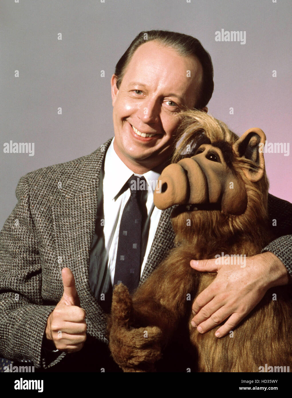 ALF, Max Wright, Alf, 1986-90. © Alien Productions / Courtesy: Everett ...