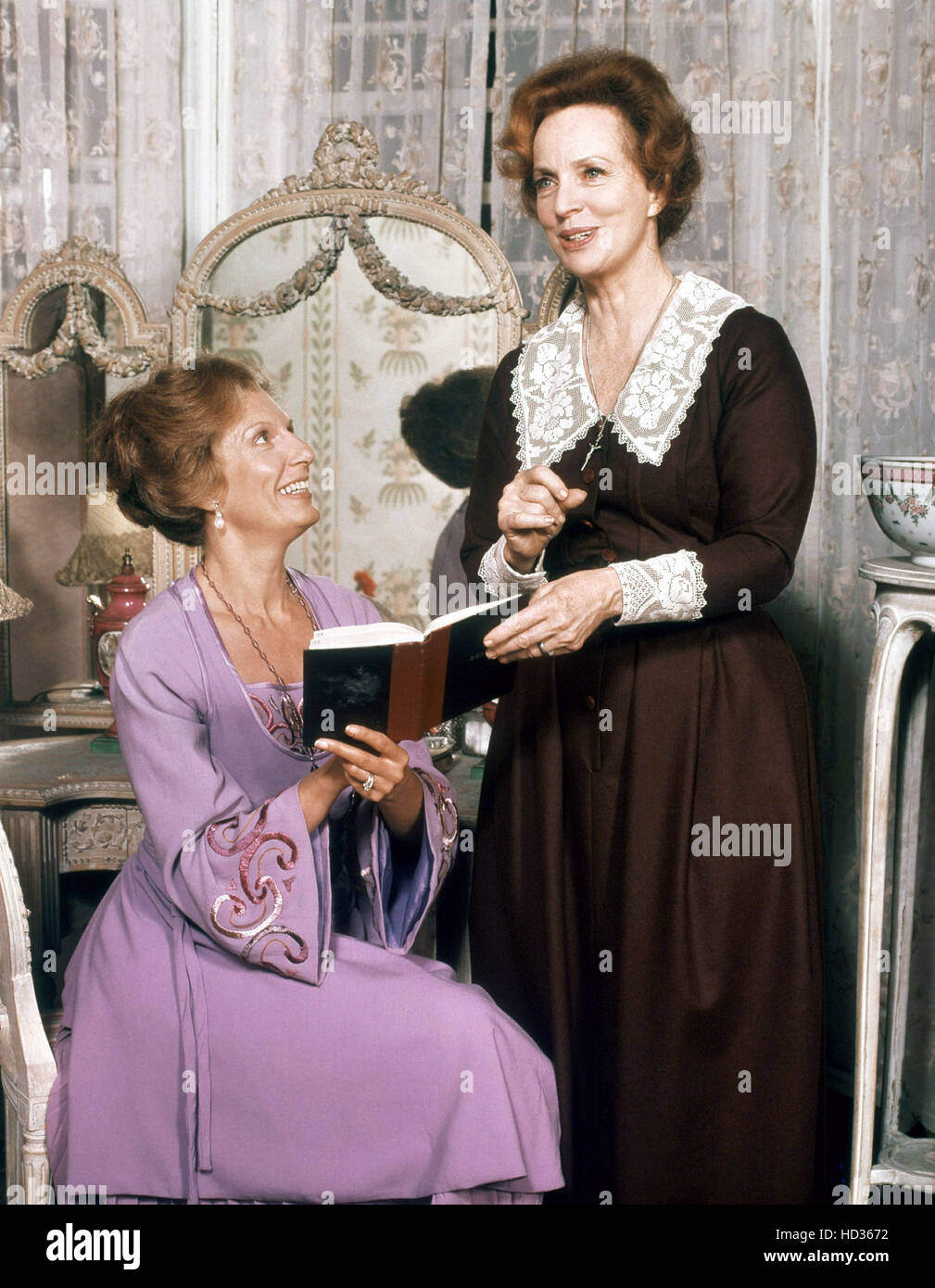 BEACON HILL, right: Beatrice Straight, 1975 Stock Photo - Alamy