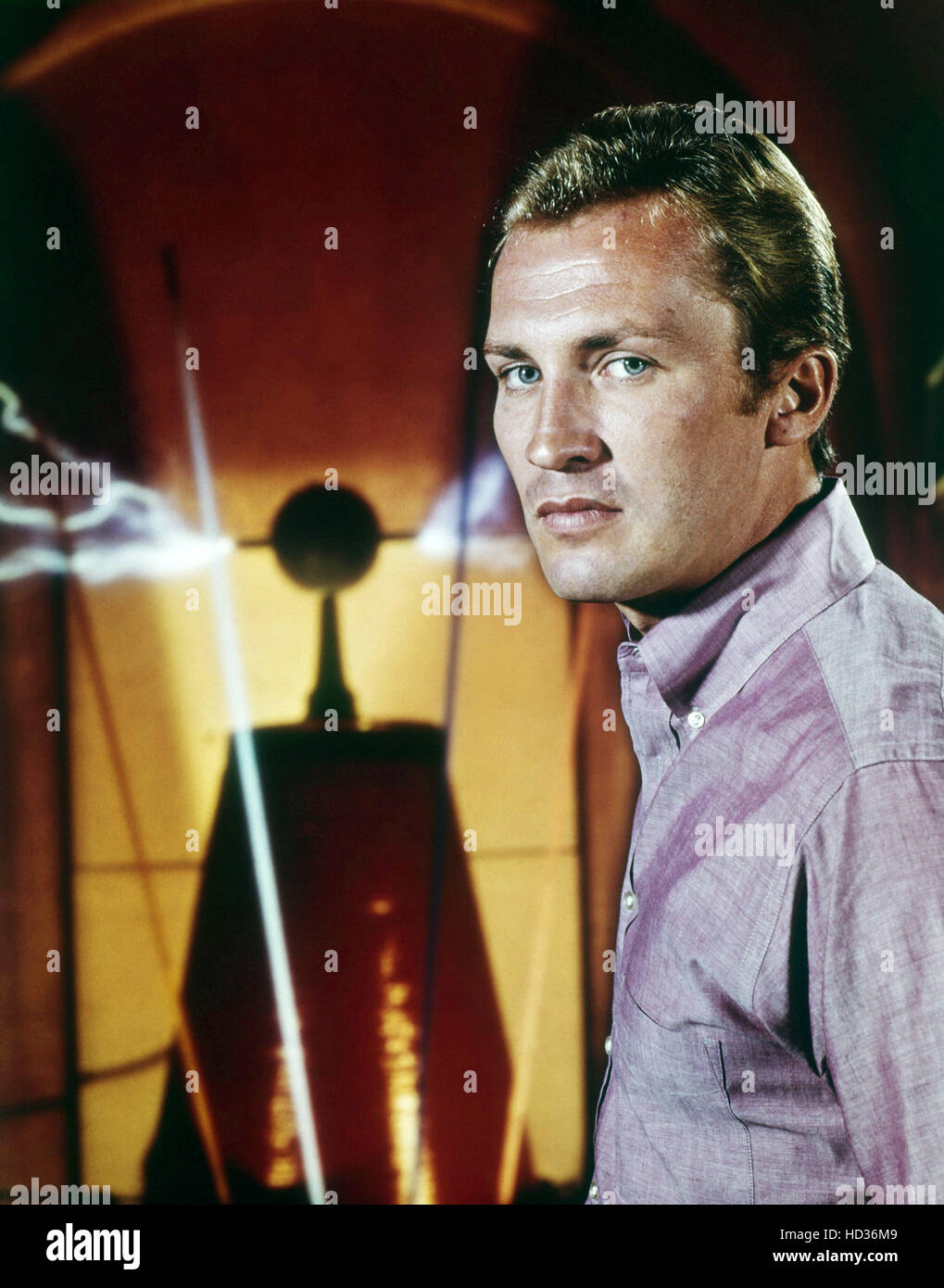 THE INVADERS, Roy Thinnes, 1967-68 Stock Photo - Alamy