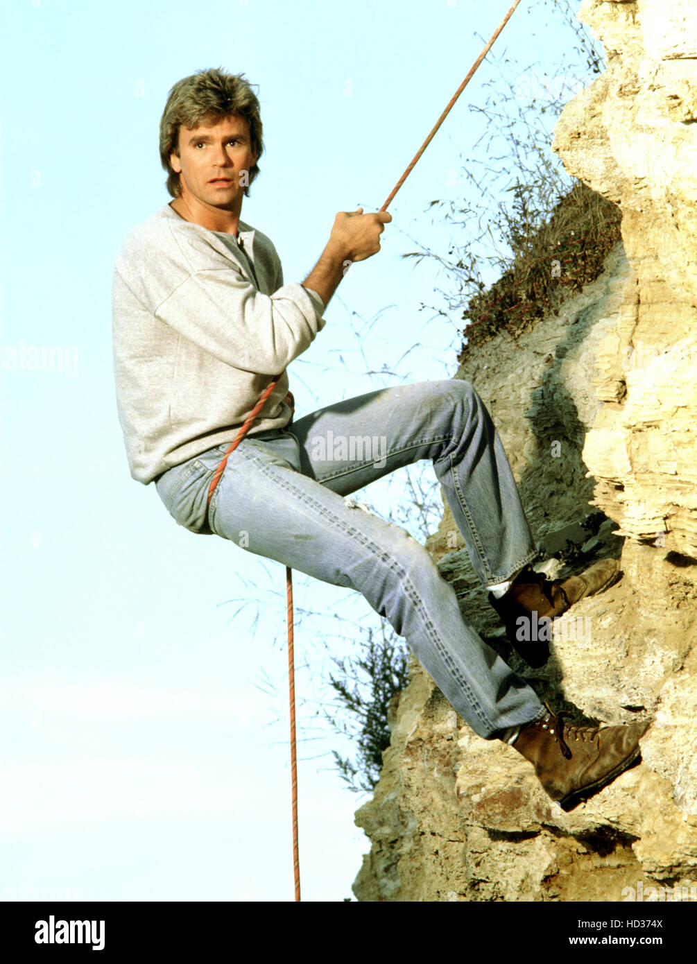 MACGYVER, Richard Dean Anderson, (Season 3), 1985-92, © Paramount TV ...
