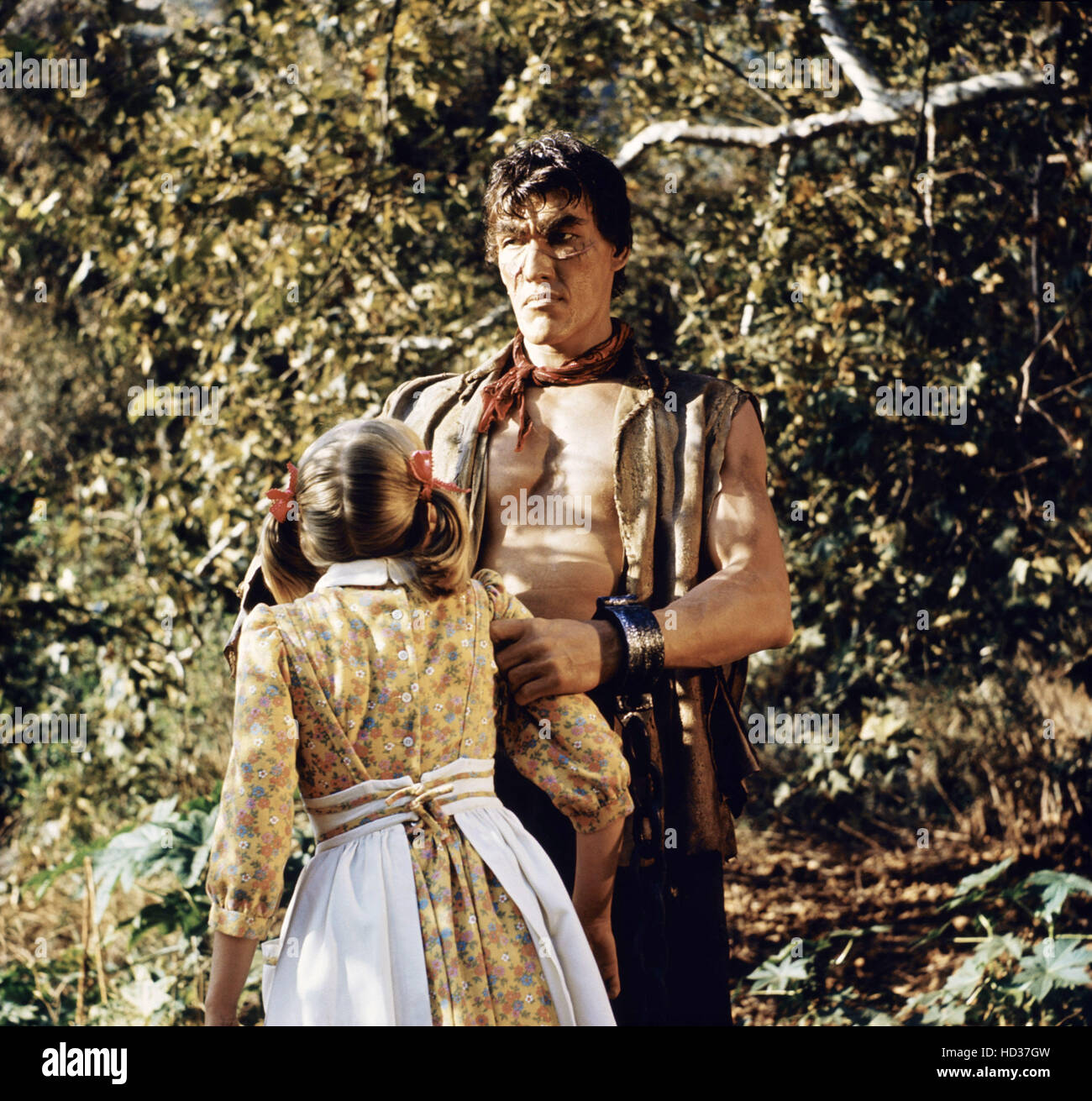 THE NEW ADVENTURES OF HUCKLEBERRY FINN, Lu Ann Haslam, Ted Cassidy ...