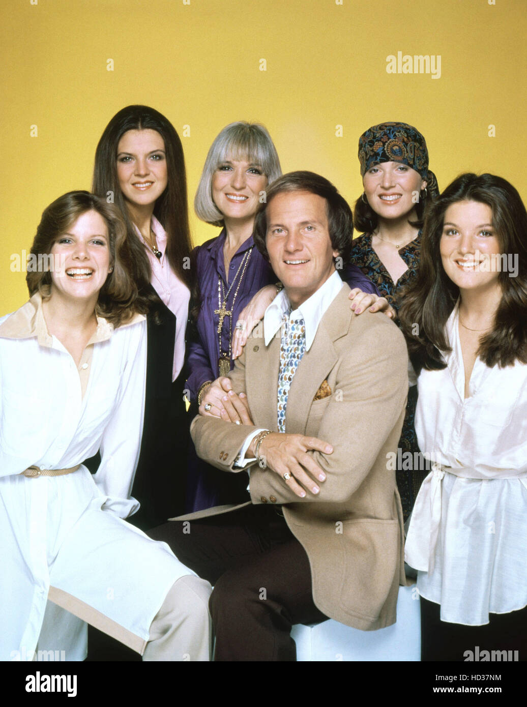 PAT BOONE AND FAMILY, from left: Debby Boone, Cherry Boone, Shirley ...