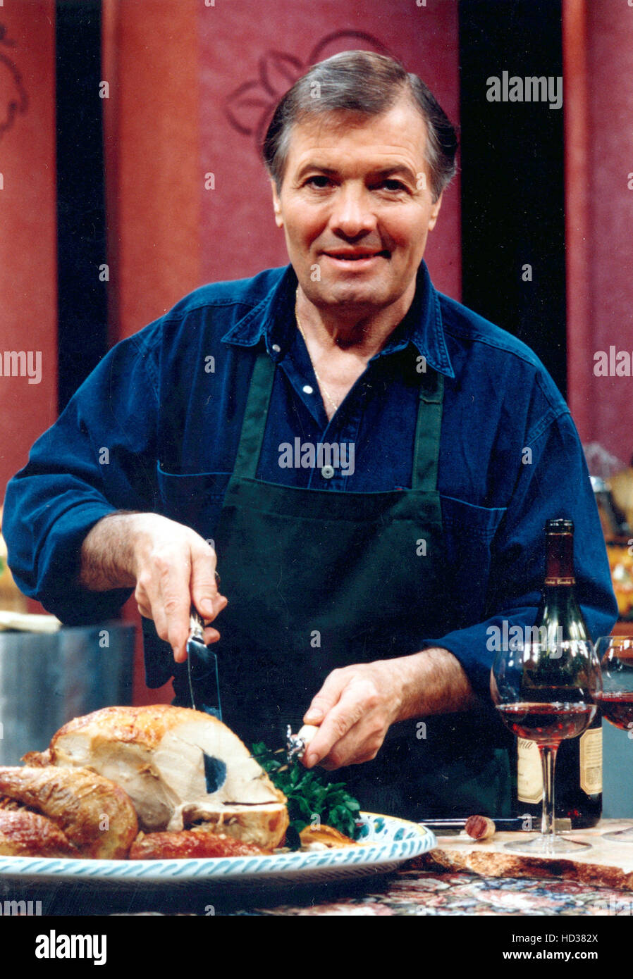 JACQUES PEPIN'S COOKING TECHNIQUES, Jacques Pepin, 1995 Stock Photo - Alamy