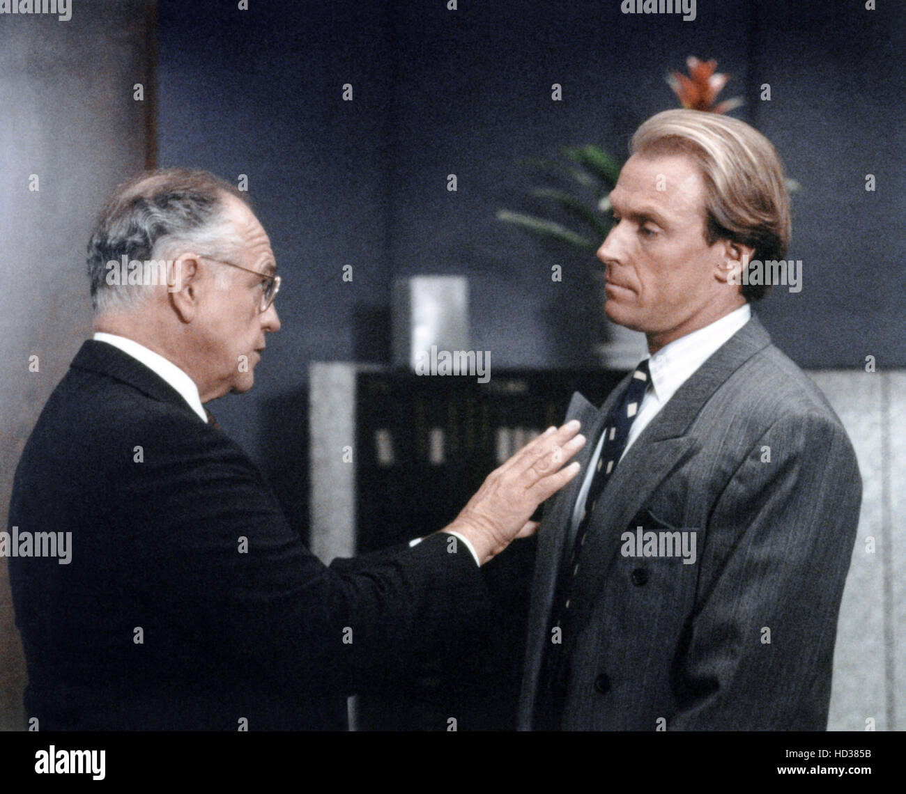 L.A. LAW, (from left): Richard Dysart, Corbin Bernsen, (1991), 1986-94 ...