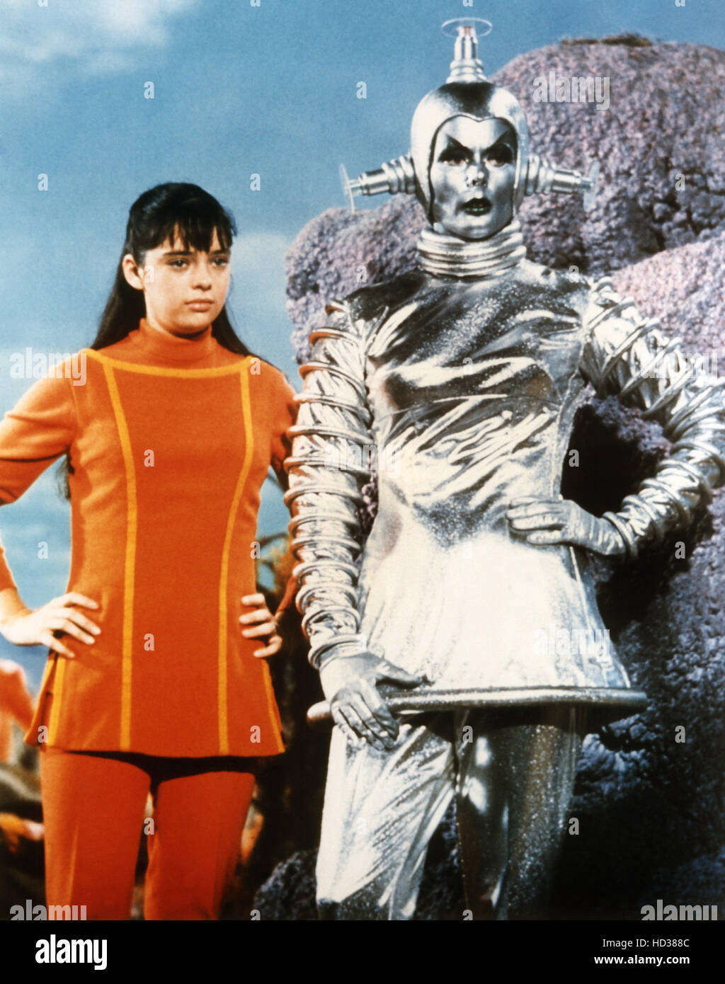LOST IN SPACE, (from left): Angela Cartwright, Dee Hartford (as Verda ...