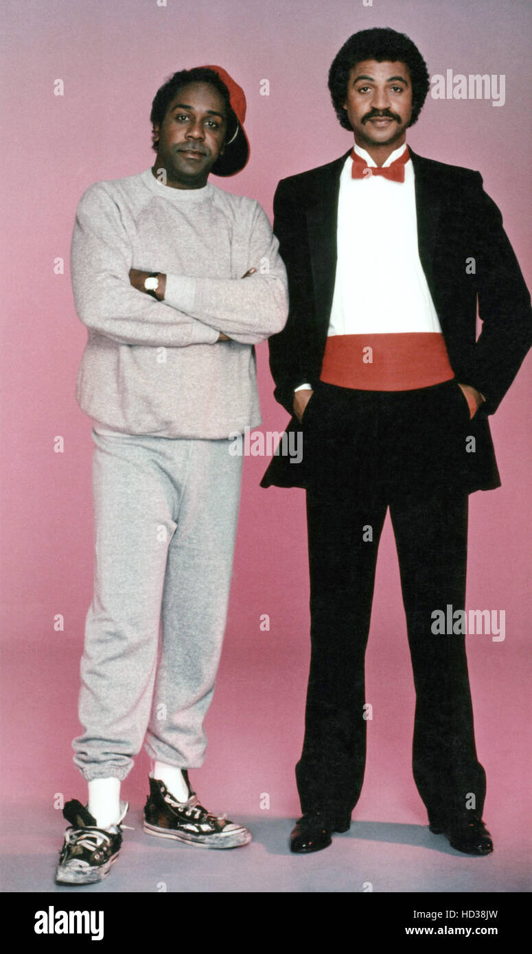 THE NEW ODD COUPLE, (from left): Demond Wilson, Ron Glass, (Season 1 ...