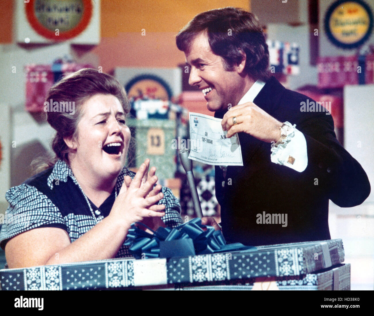 NEW TREASURE HUNT, Contestant, Host Geoff Edwards, 1973-1977 Stock ...