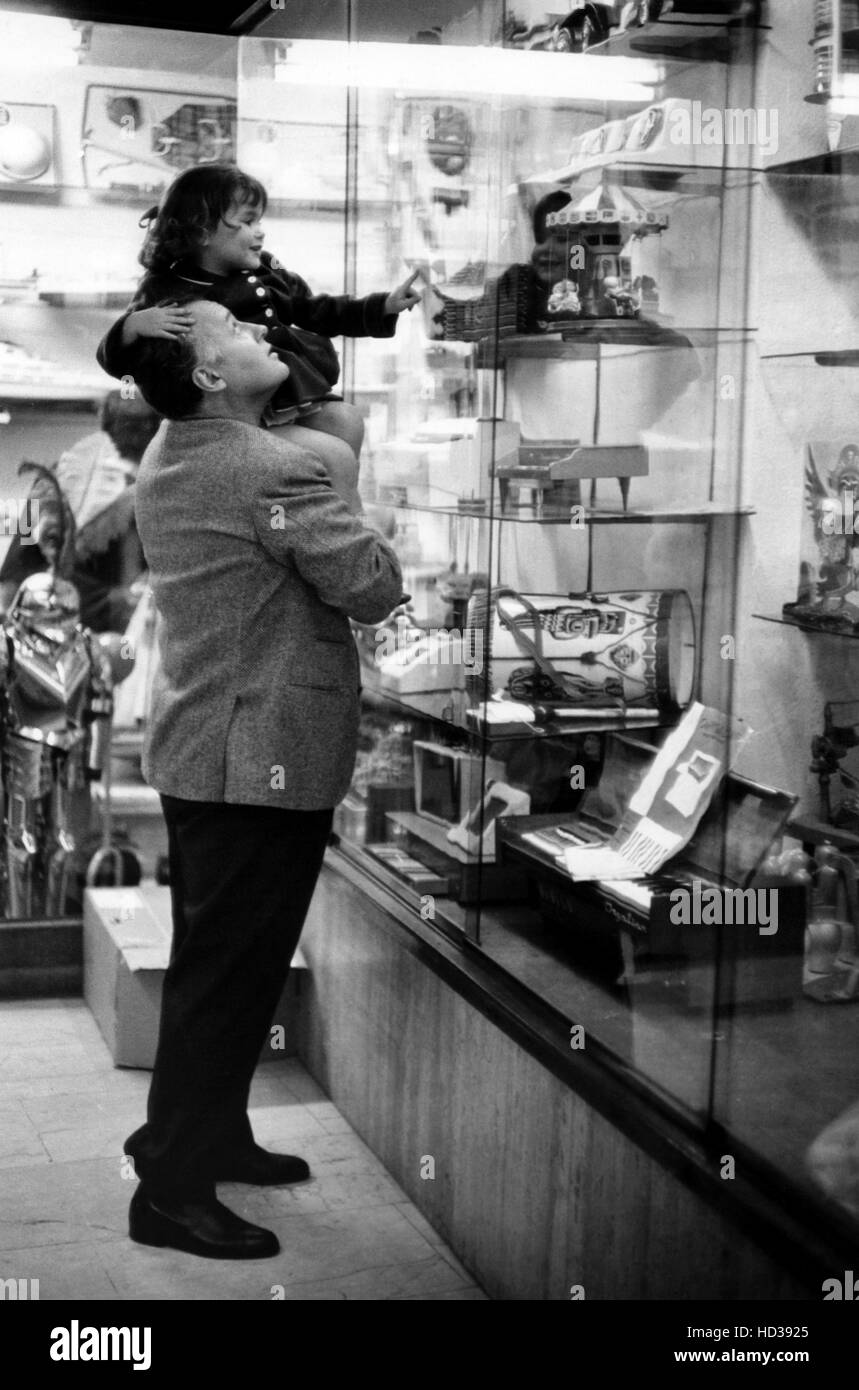 From top to bottom: Anna Steiger window shopping with father, Rod ...