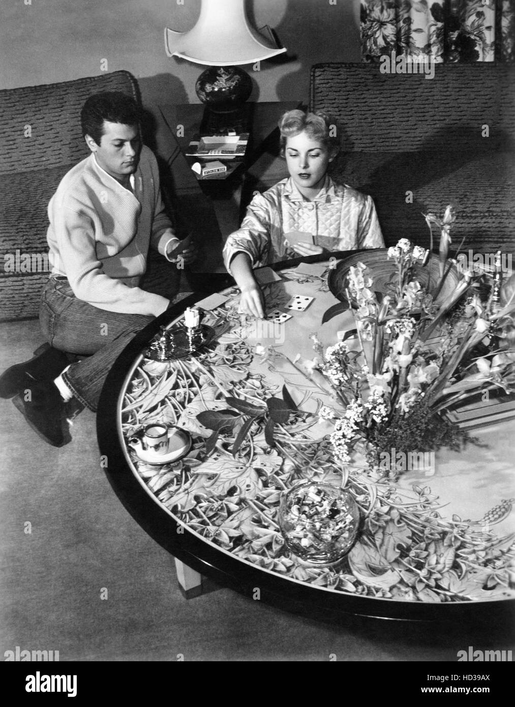 From left: Tony Curtis, Janet Leigh playing card game at home, ca. 1953 ...