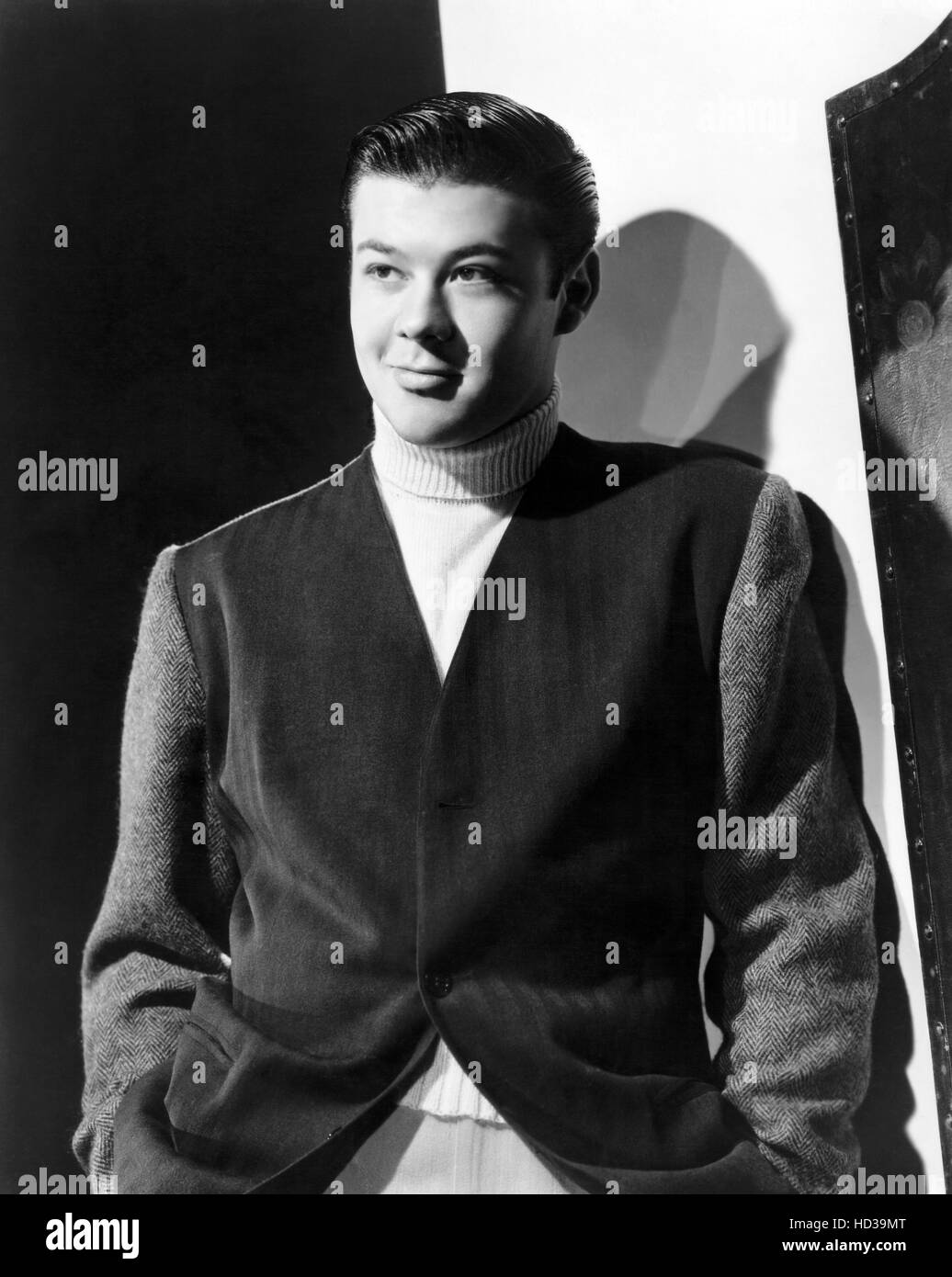 Turhan Bey, ca. 1940s Stock Photo - Alamy