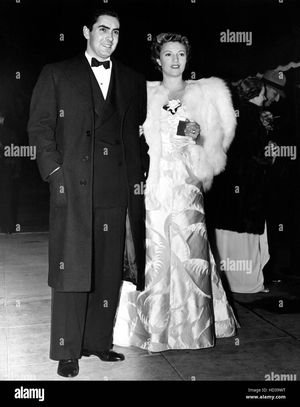 Tyrone Power with wife Annabella at premiere of 'Gone With the Wind' in ...
