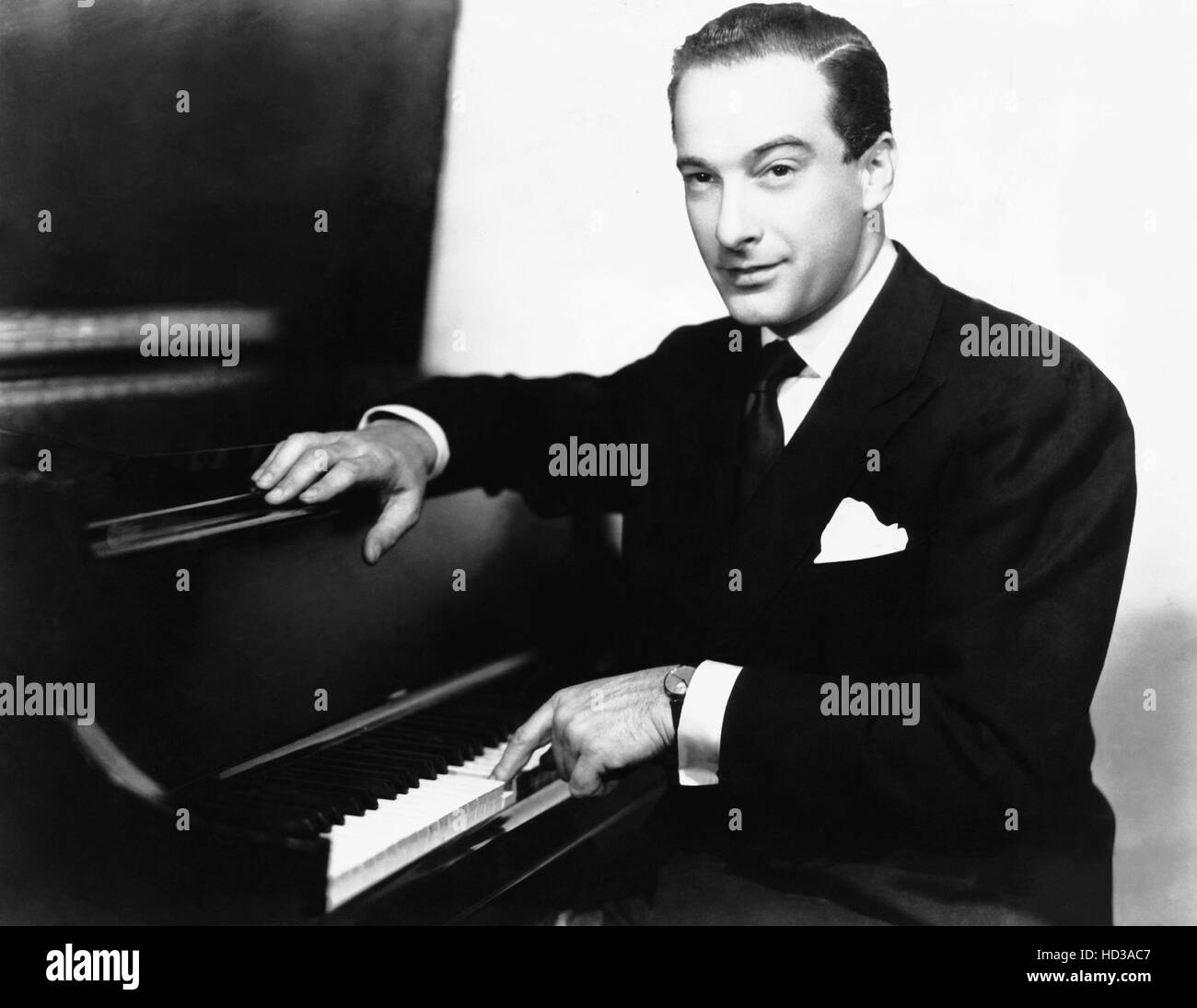 Victor Borge, ca. 1940s Stock Photo - Alamy