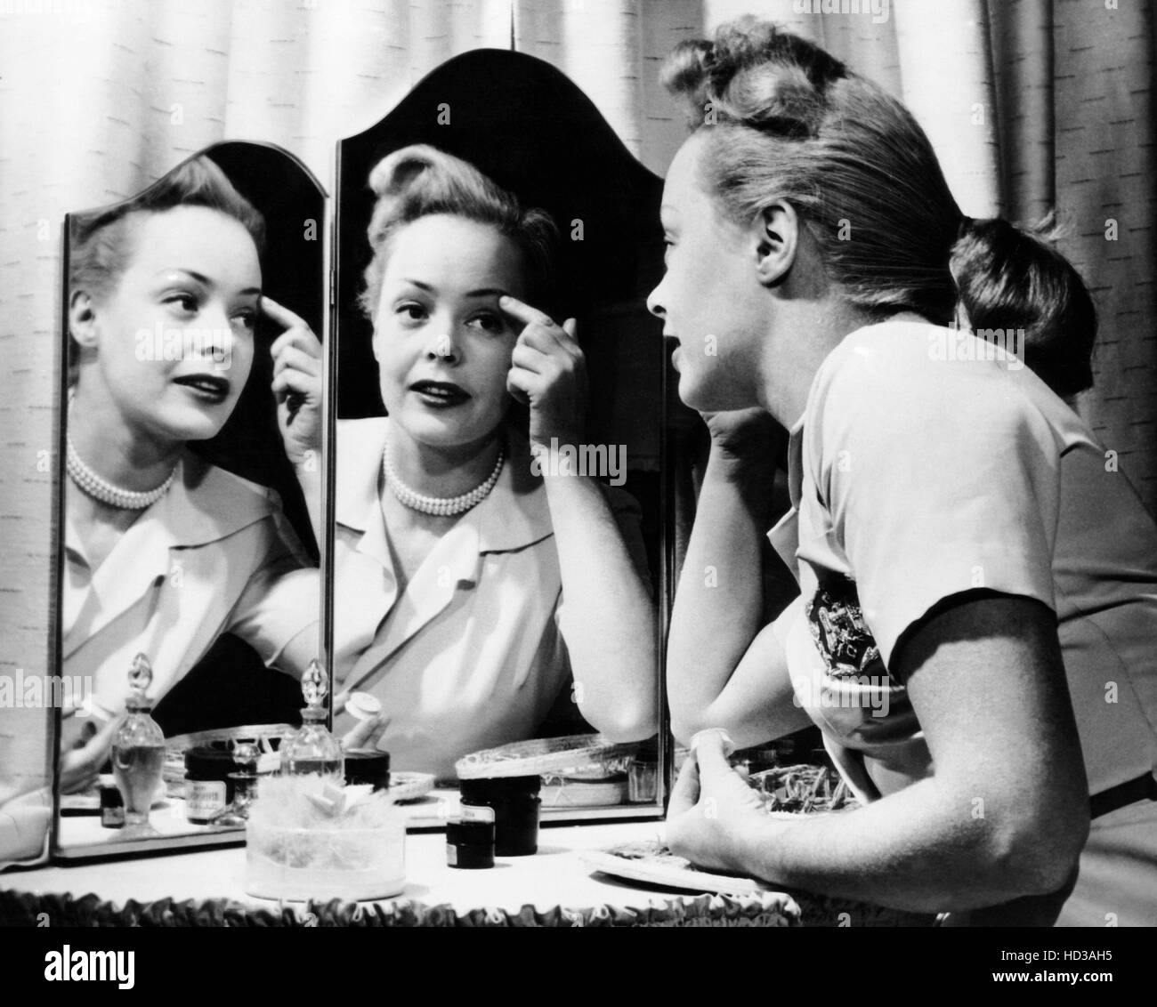 Virginia Gilmore, 1952 Stock Photo - Alamy