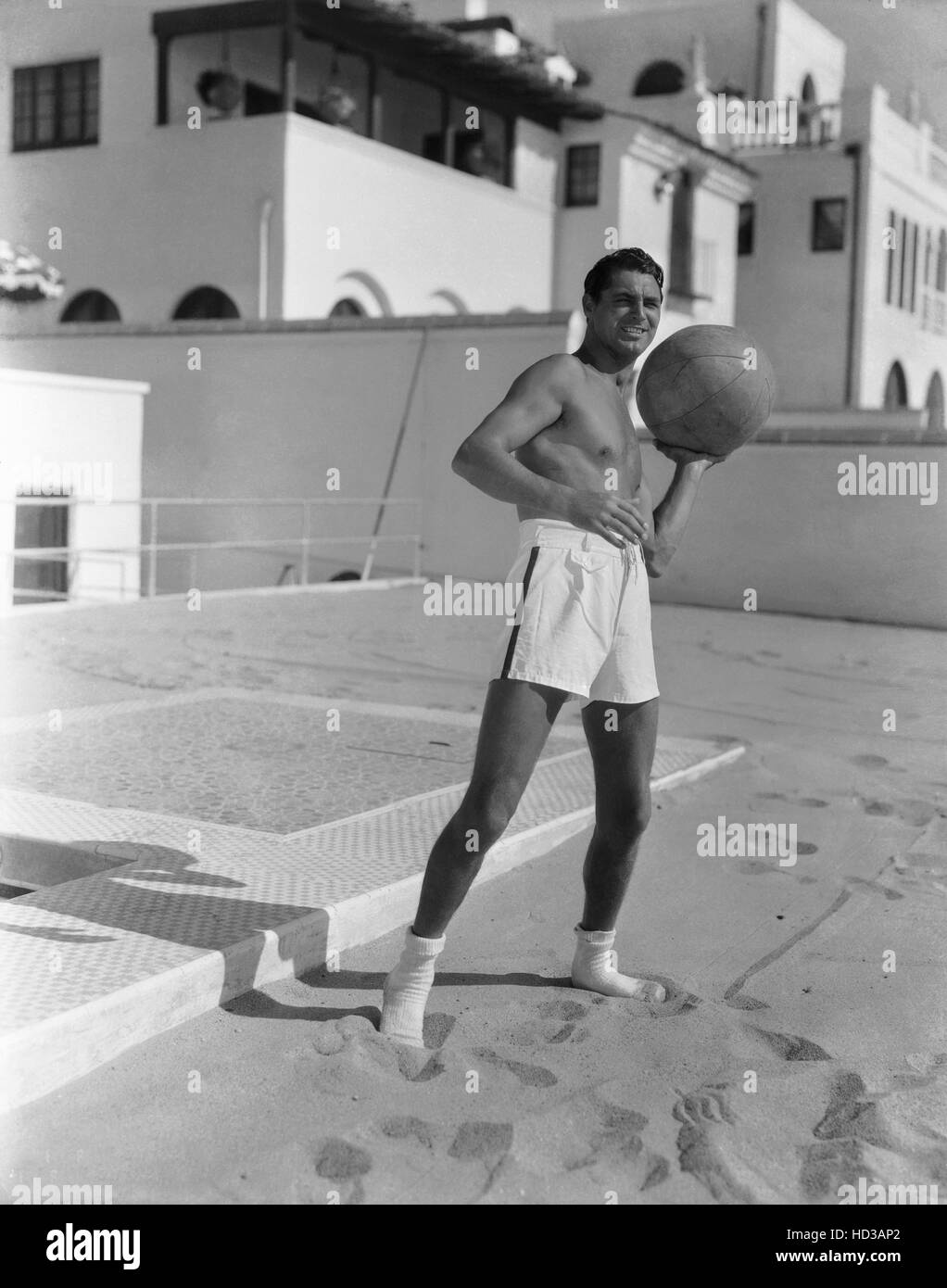 Cary Grant at his beachhouse, circa 1935 Stock Photo - Alamy