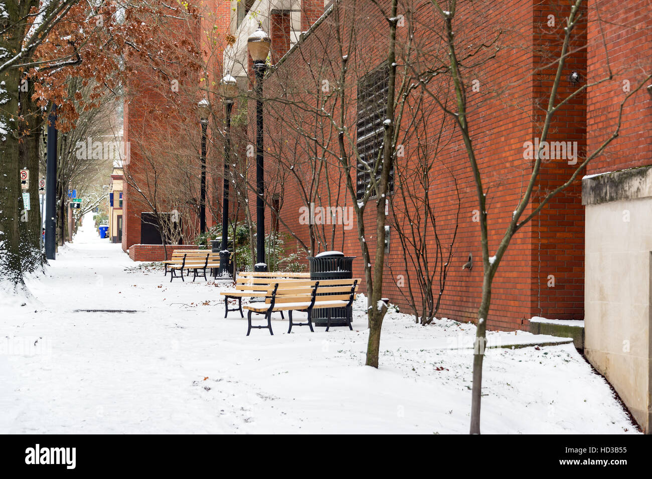 Sidewalk covered in snow in winter in Portland, Oregon Stock Photo - Alamy
