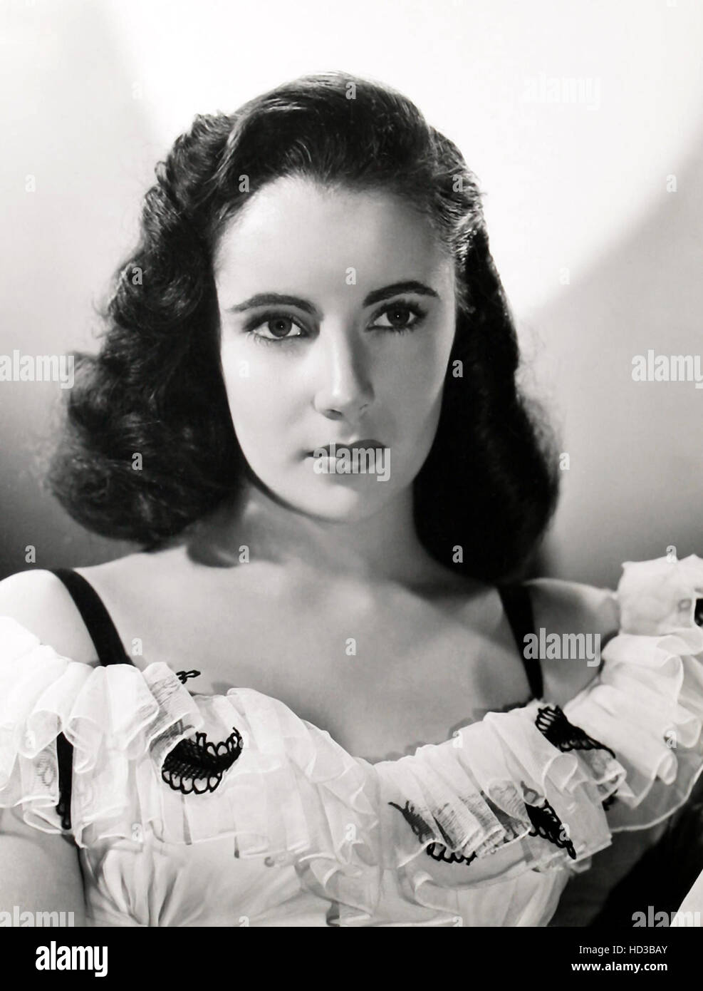 Elizabeth Taylor, 1940s Stock Photo - Alamy