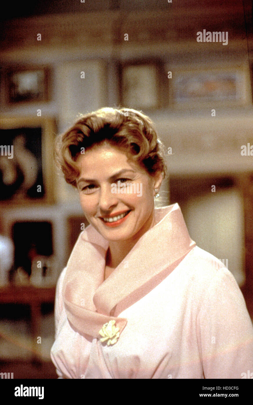 INGRID BERGMAN in INDISCREET, 1958 Stock Photo - Alamy