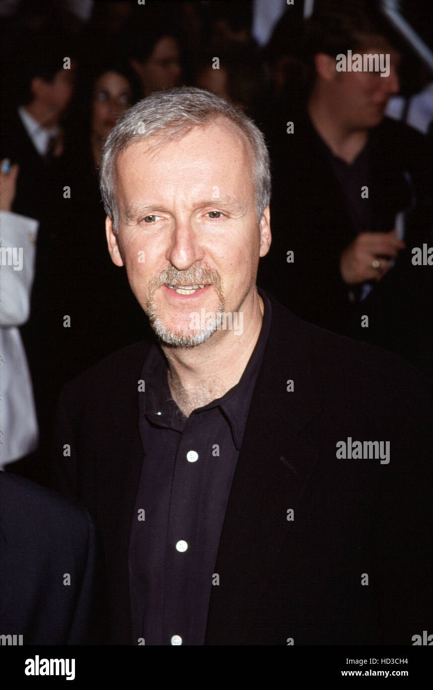 James Cameron (for DARK ANGEL) at Fox Upfront, NY 5/18/00, by CJ ...