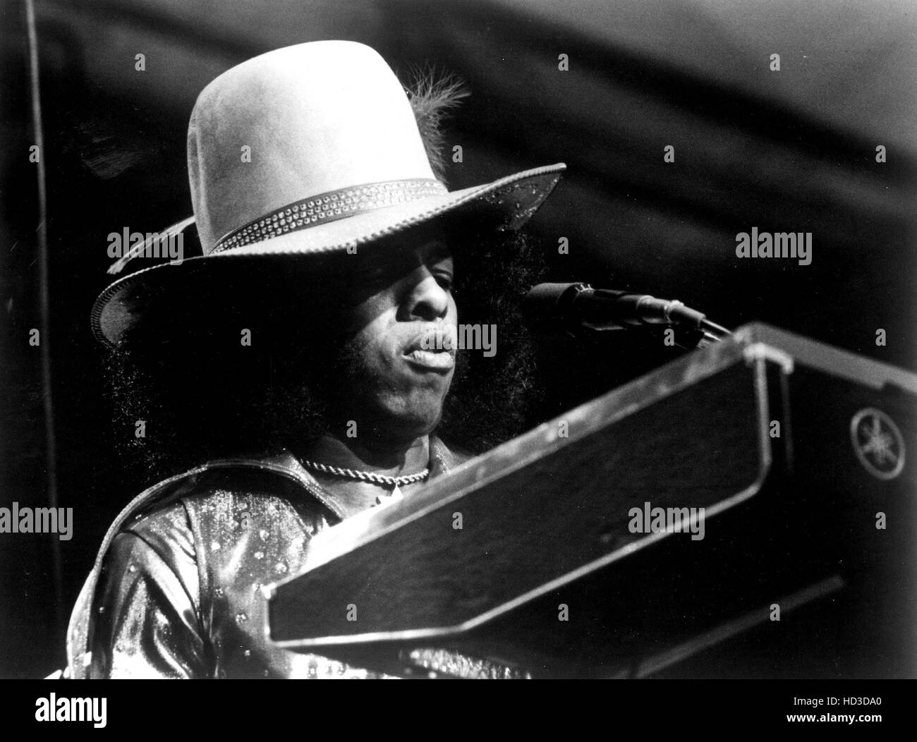 Sly stone 1970s hi-res stock photography and images - Alamy