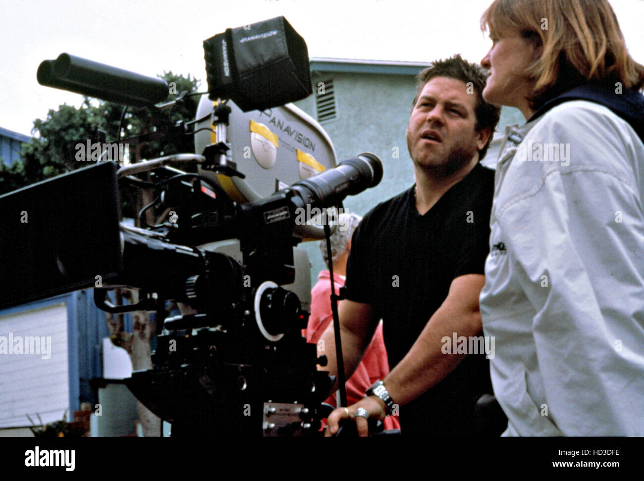 TED DEMME, directing a scene on the set of "Blow," 2001 Stock Photo - Alamy