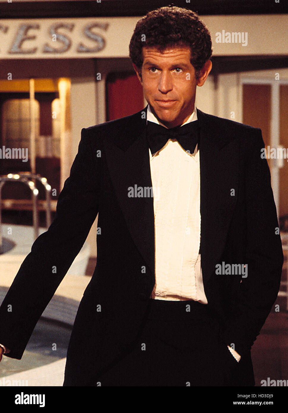 TONY ROBERTS, from an episode of THE LOVE BOAT, 1977 Stock Photo - Alamy