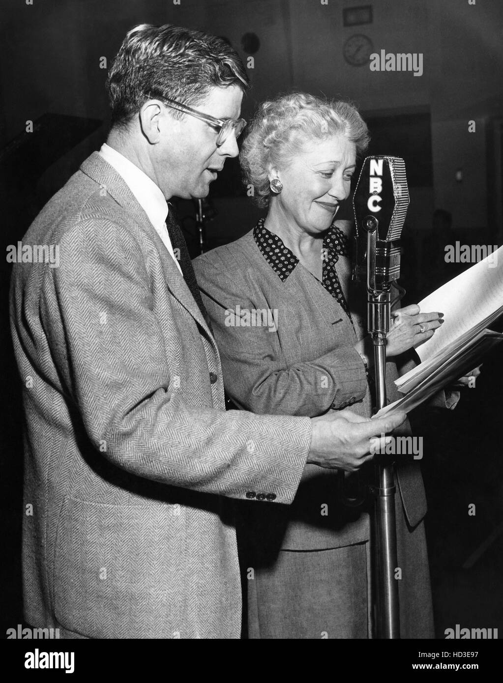 THE RUDY VALLEE SHOW, from left, Rudy Vallee, Ruth Etting, 1947 Stock ...