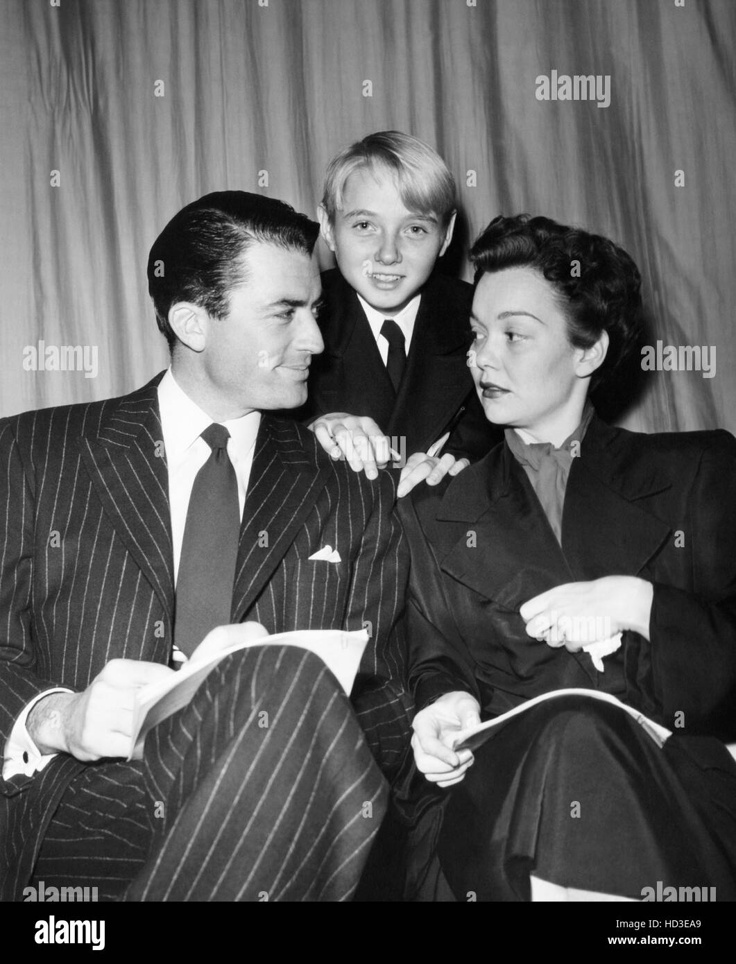 THE YEARLING, from left, Gregory Peck, Claude Jarman, Jr., Jane Wyman ...