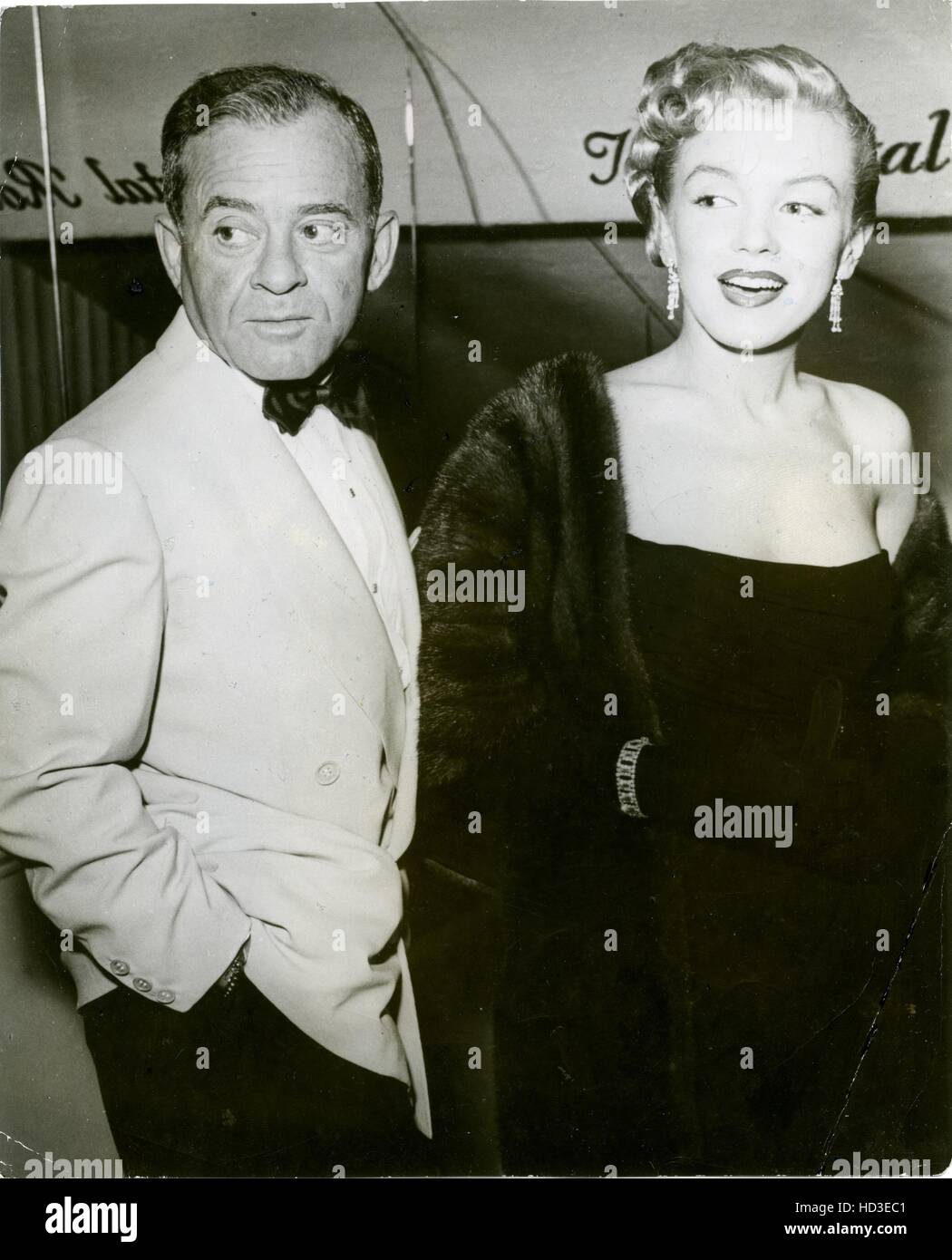 Marilyn Monroe with her first agent, Johnny Hyde, 1950. - Photo ...